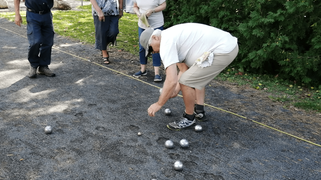 Album Souvenir – La pétanque – Club FADOQ de Sainte-Brigitte-de-Laval